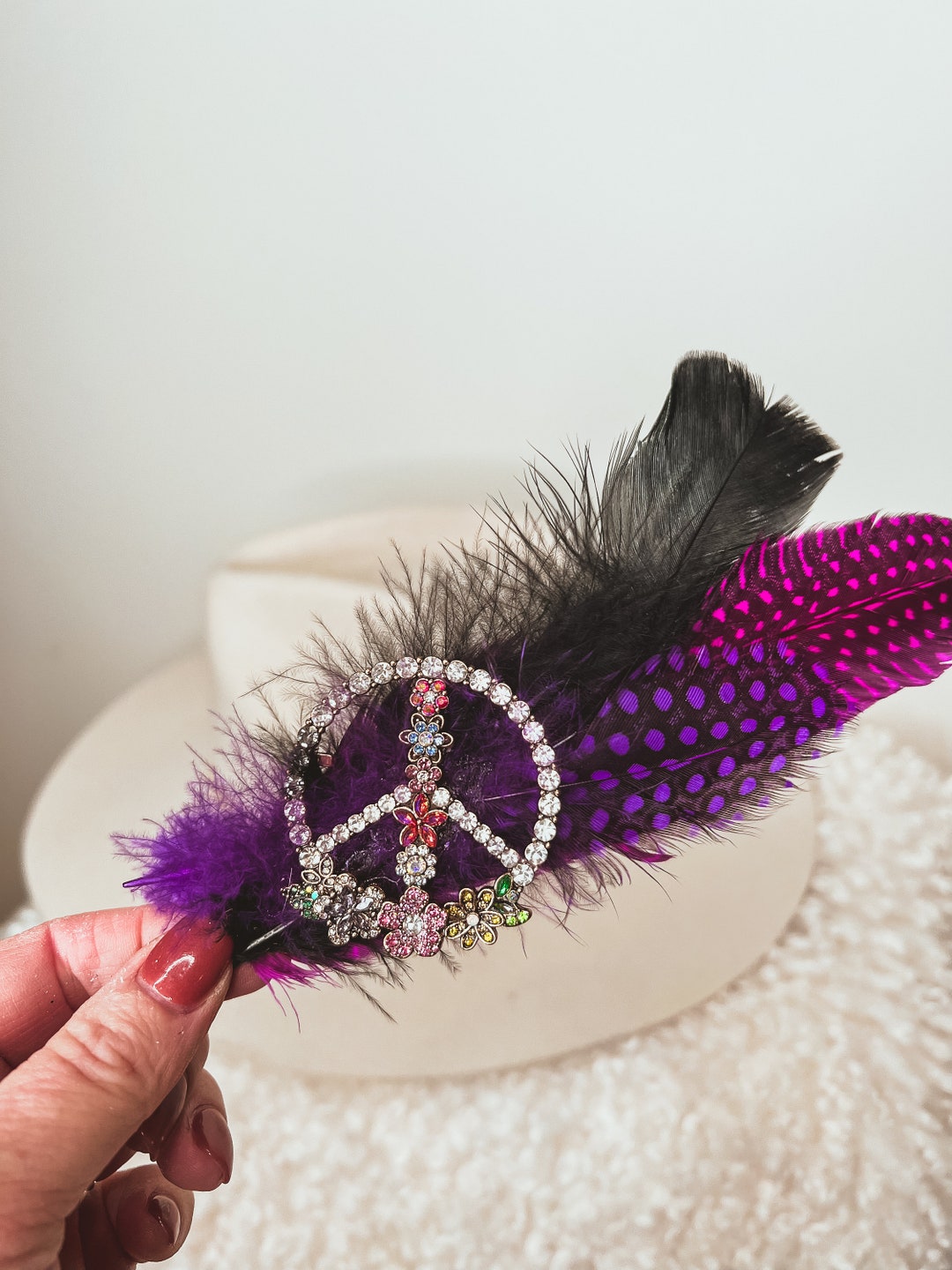 Rhinestone Peace Sign With Purple & Pink Guinea Feathers Hat Pin ...