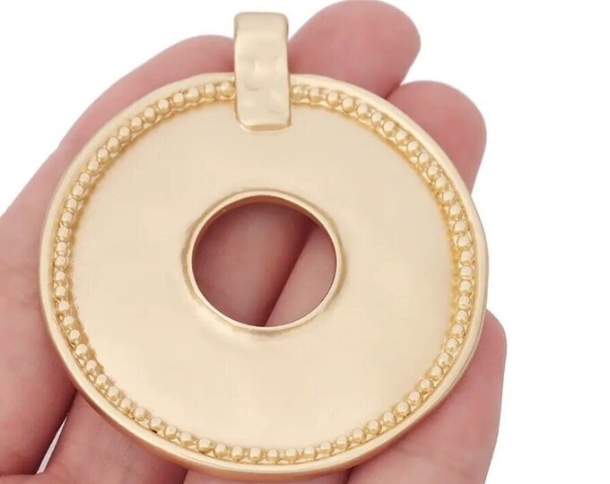 Matte Gold Large Open Round Pendant - XL Pendant - One Piece - Etsy