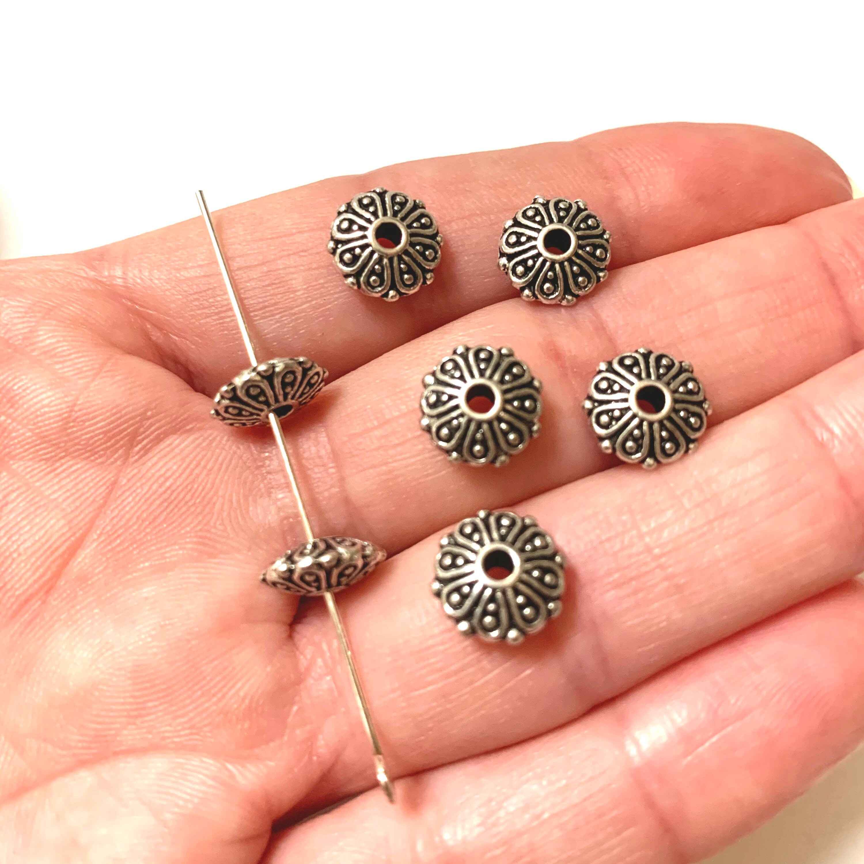 10 Spacer Beads - Design Front and Back - Antique Silver Tone - Flower ...