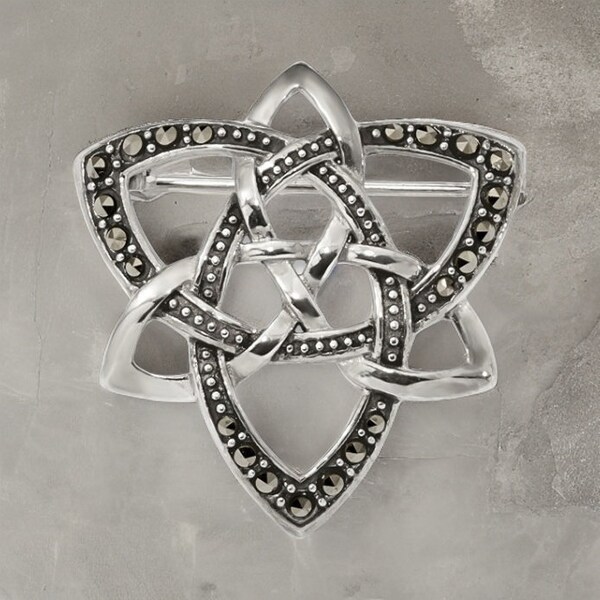 Celtic Knot Brooch - Etsy