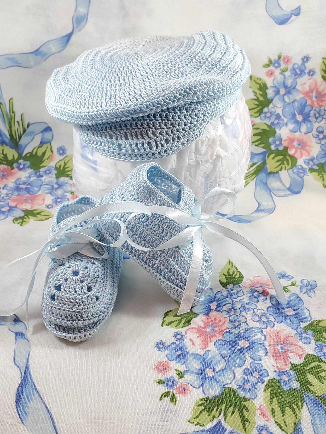 Boy's Scally Cap and Lace up Baby Shoes Set Baby Blue Thread Crochet ...