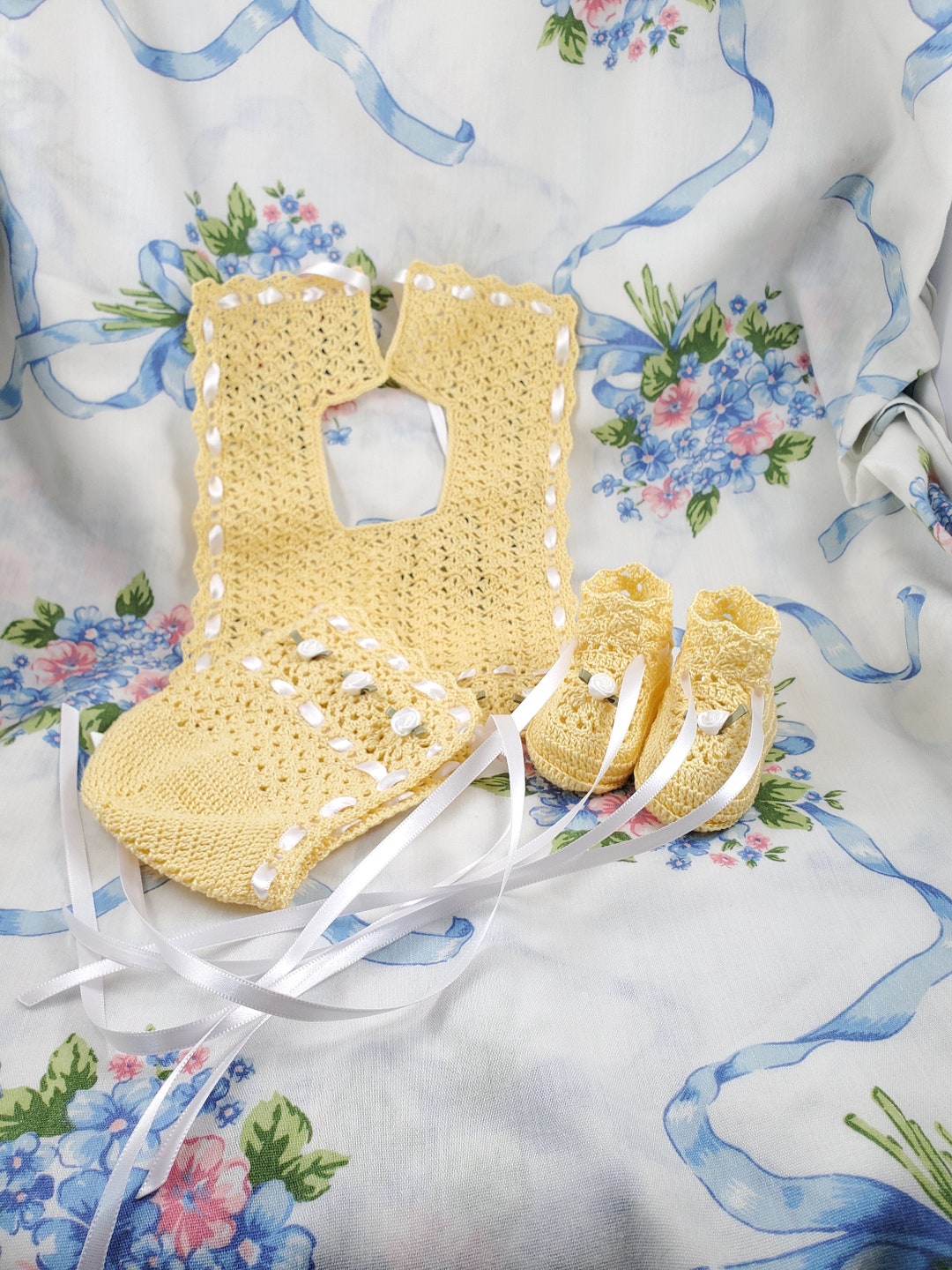 Classic Bonnet Booties & Bib Set Baby Girl 0-3 Months Yellow Cotton ...