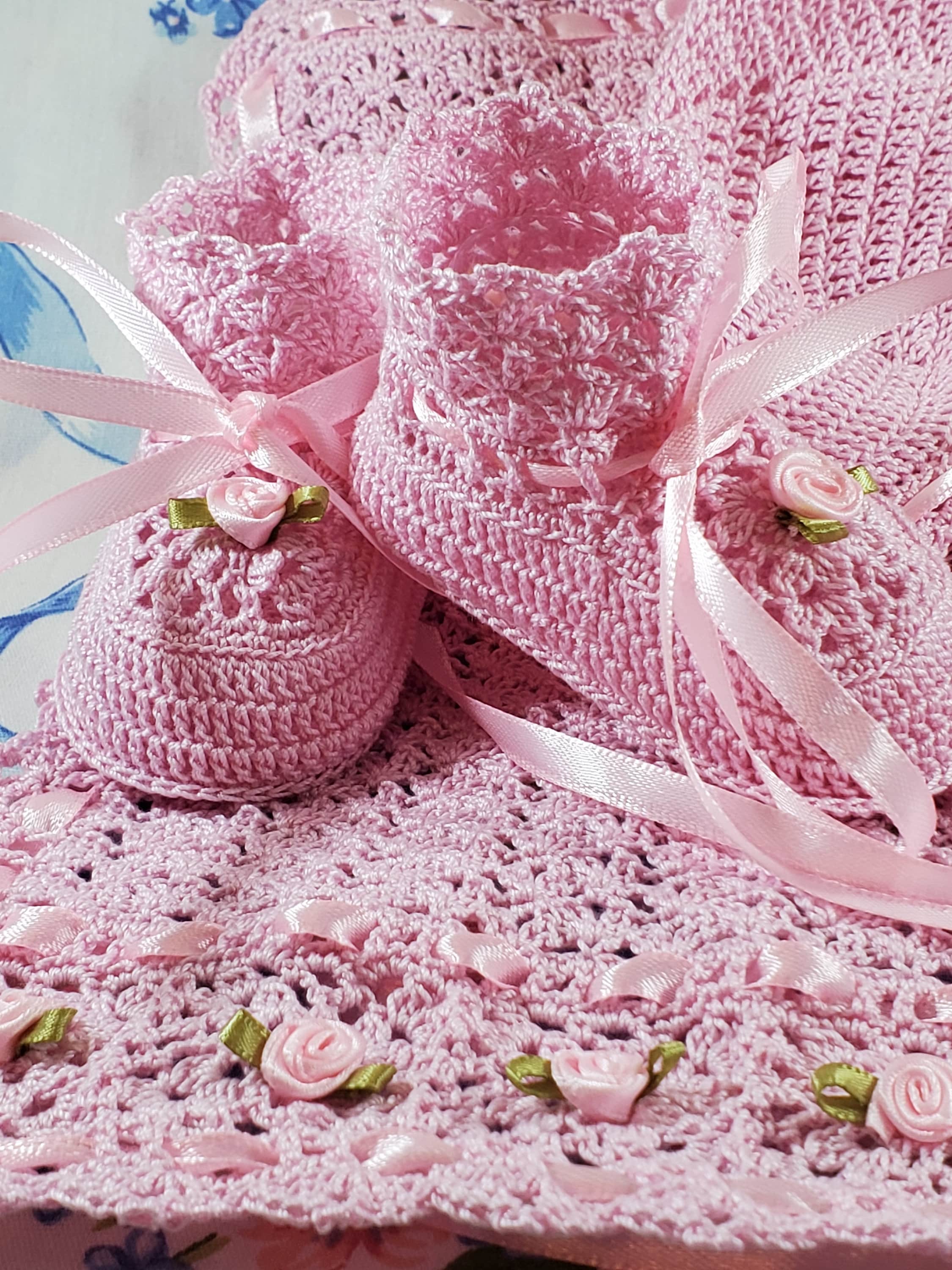 Classic Bonnet Booties & Bib Set Baby Girl 0-3 Months Pink Cotton ...