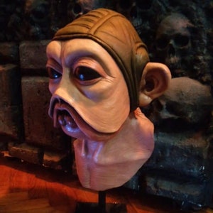 Nien Nunb Star Wars Latex Mask Sullustan the Force Awakens / Mike Quinn ...