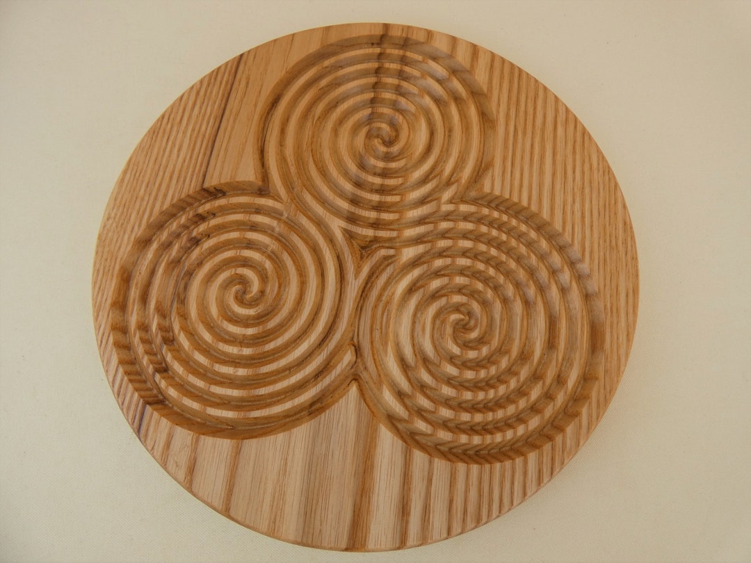 Triskele Triple Spiral Finger Labyrinth - Ash - Etsy