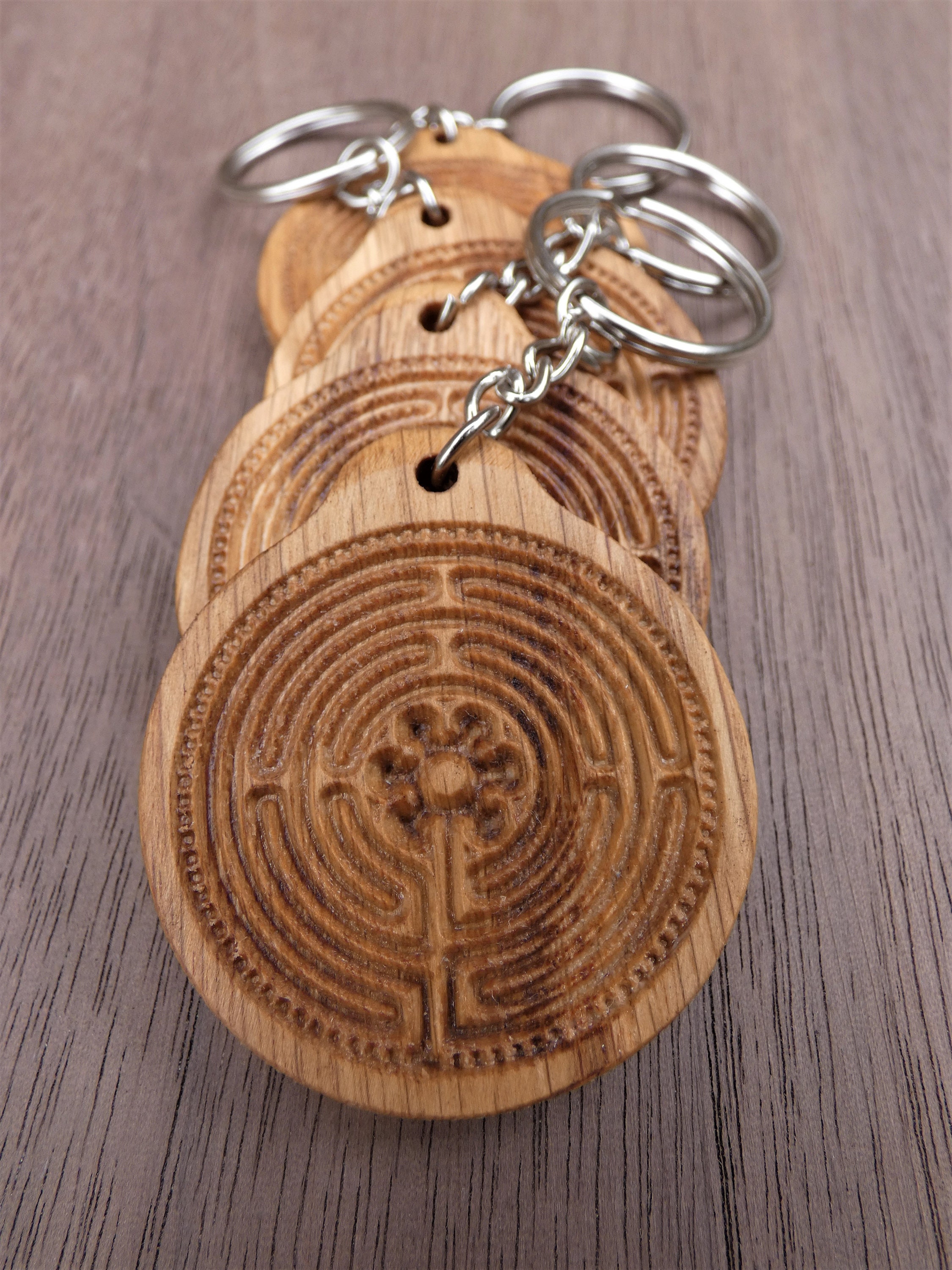 Chartres Mini Finger Labyrinth - Maze Oak Wooden Keyring - Keychain ...