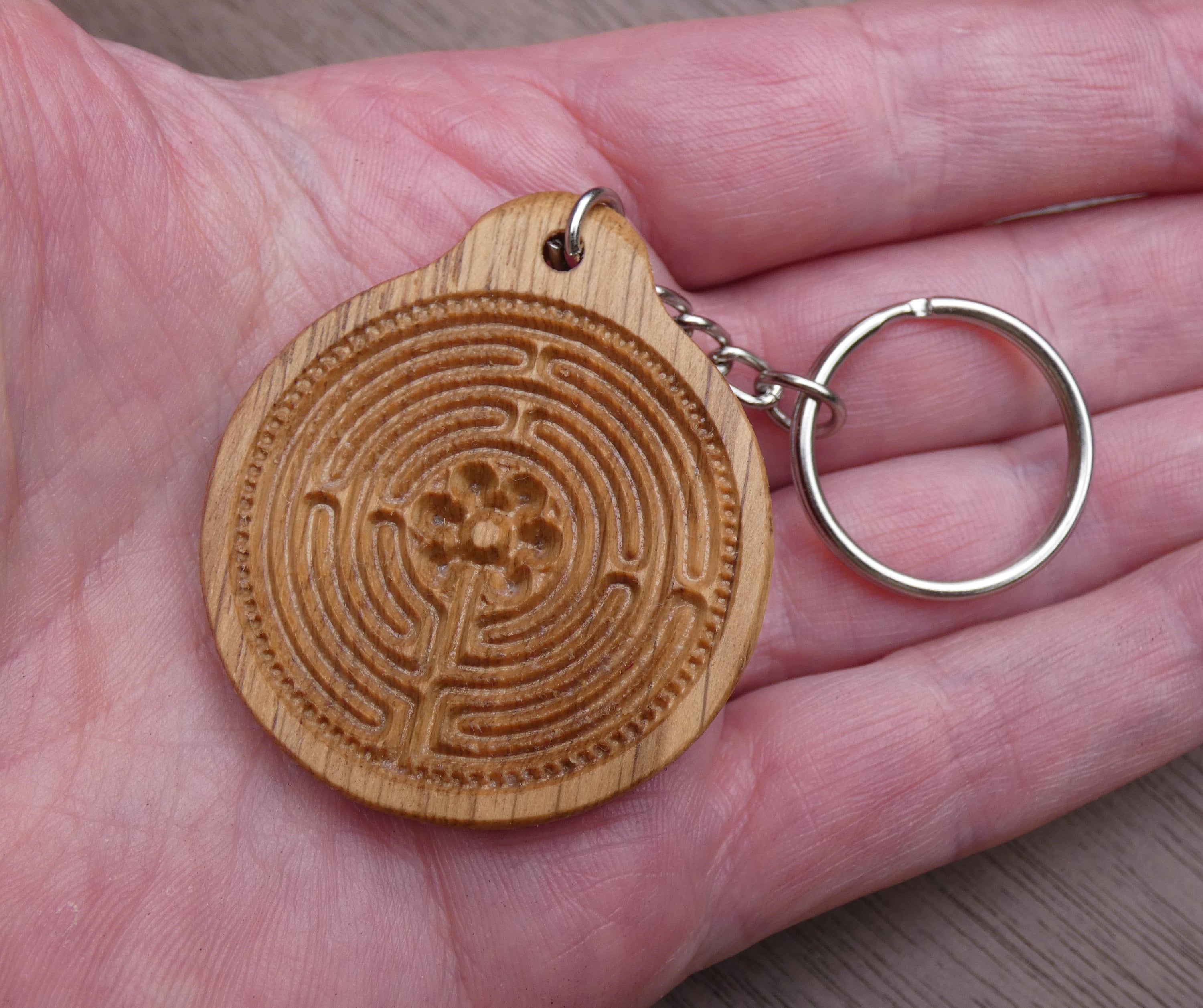 Chartres Mini Finger Labyrinth - Maze Oak Wooden Keyring - Keychain ...