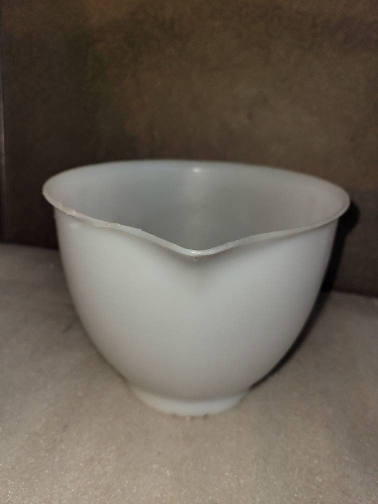 Vintage Tupperware Measuring Cup Pour Spout Red Print - Etsy