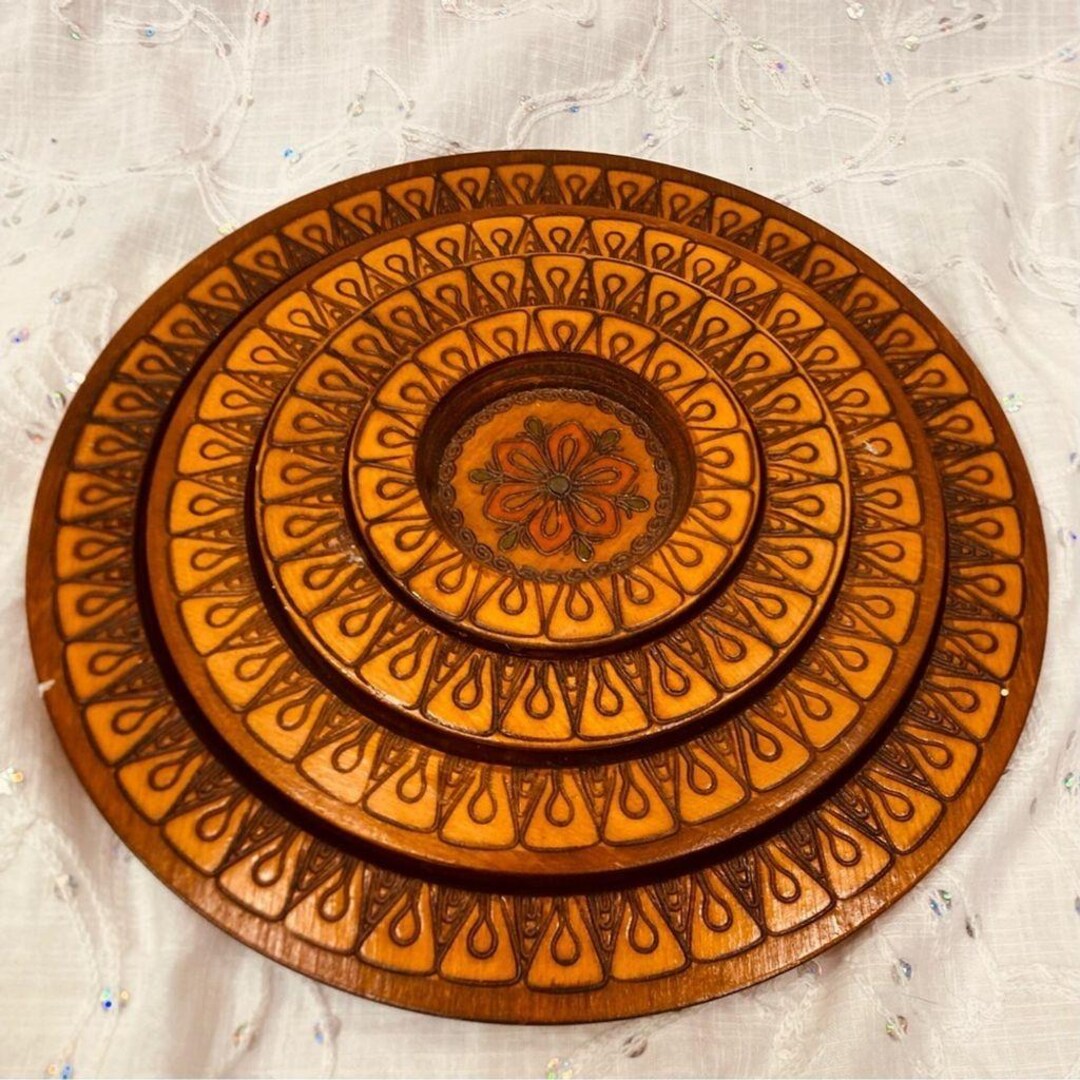 VTG Folk Art Polish Pyrography Wood Plates Wall Decor Set of 4 Nesting ...
