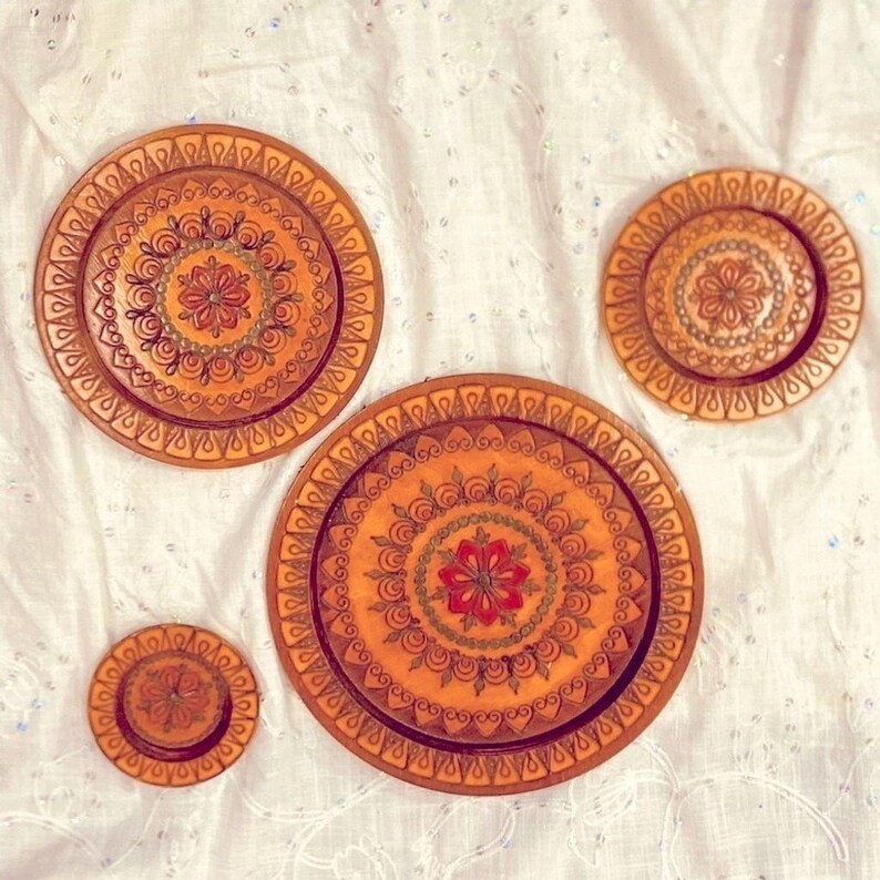 VTG Folk Art Polish Pyrography Wood Plates Wall Decor Set of 4 Nesting ...