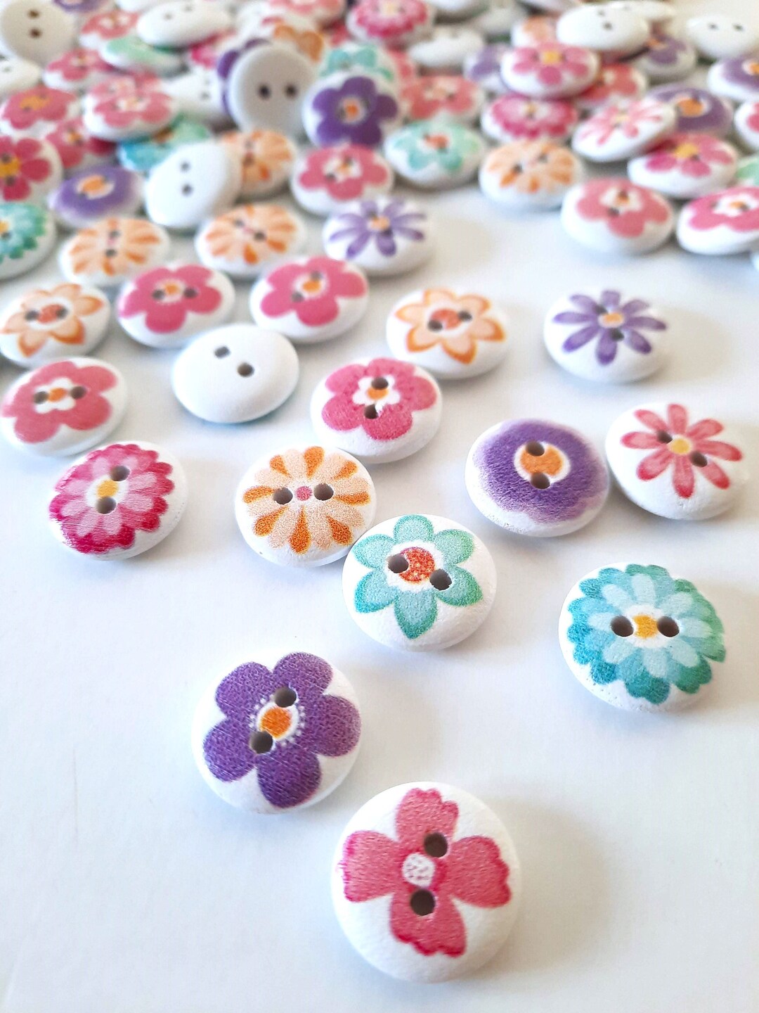 8-pack+ Sweet Flower Buttons, Decorative Wood Buttons, Craft Buttons - Etsy