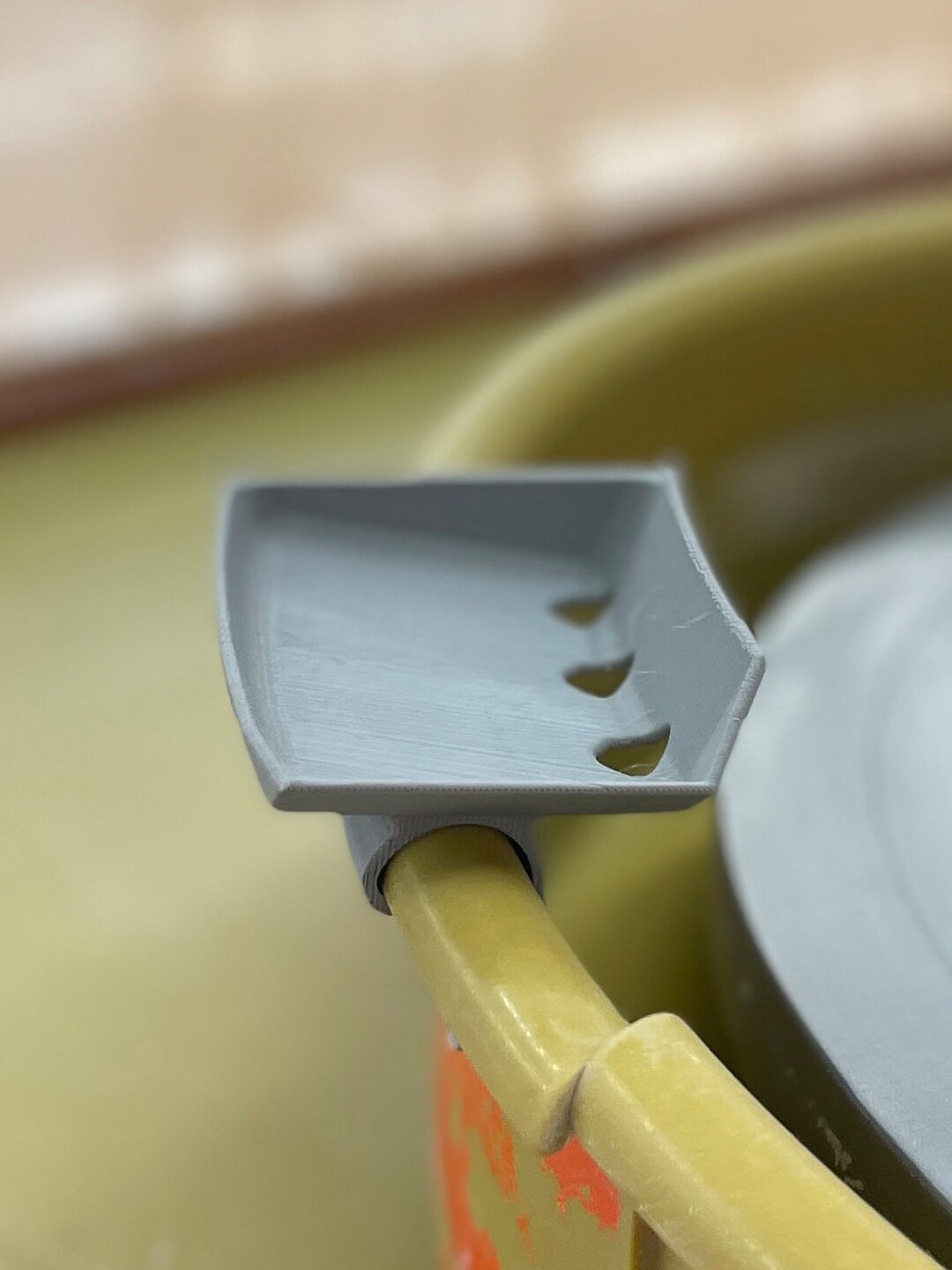 Sponge Shelf - Wheel Throwing Platform - Fits Standard Brent Splash Pan ...