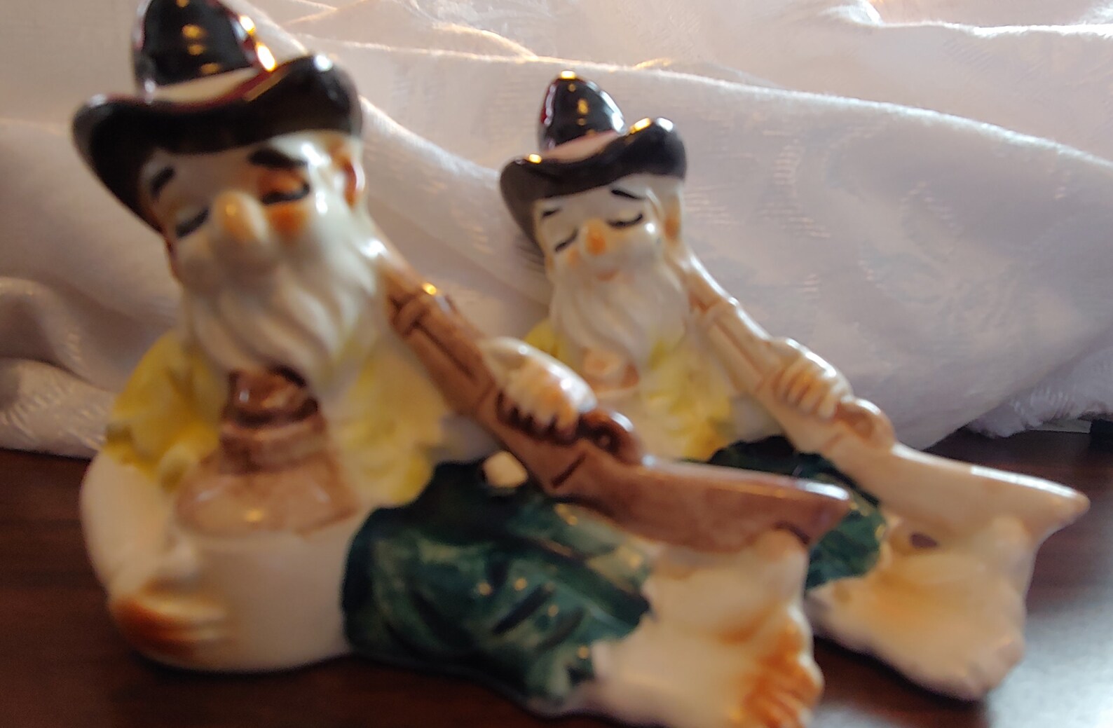 Vintage Ceramic Adorable Hillbilly Salt and Pepper Shakers - Etsy