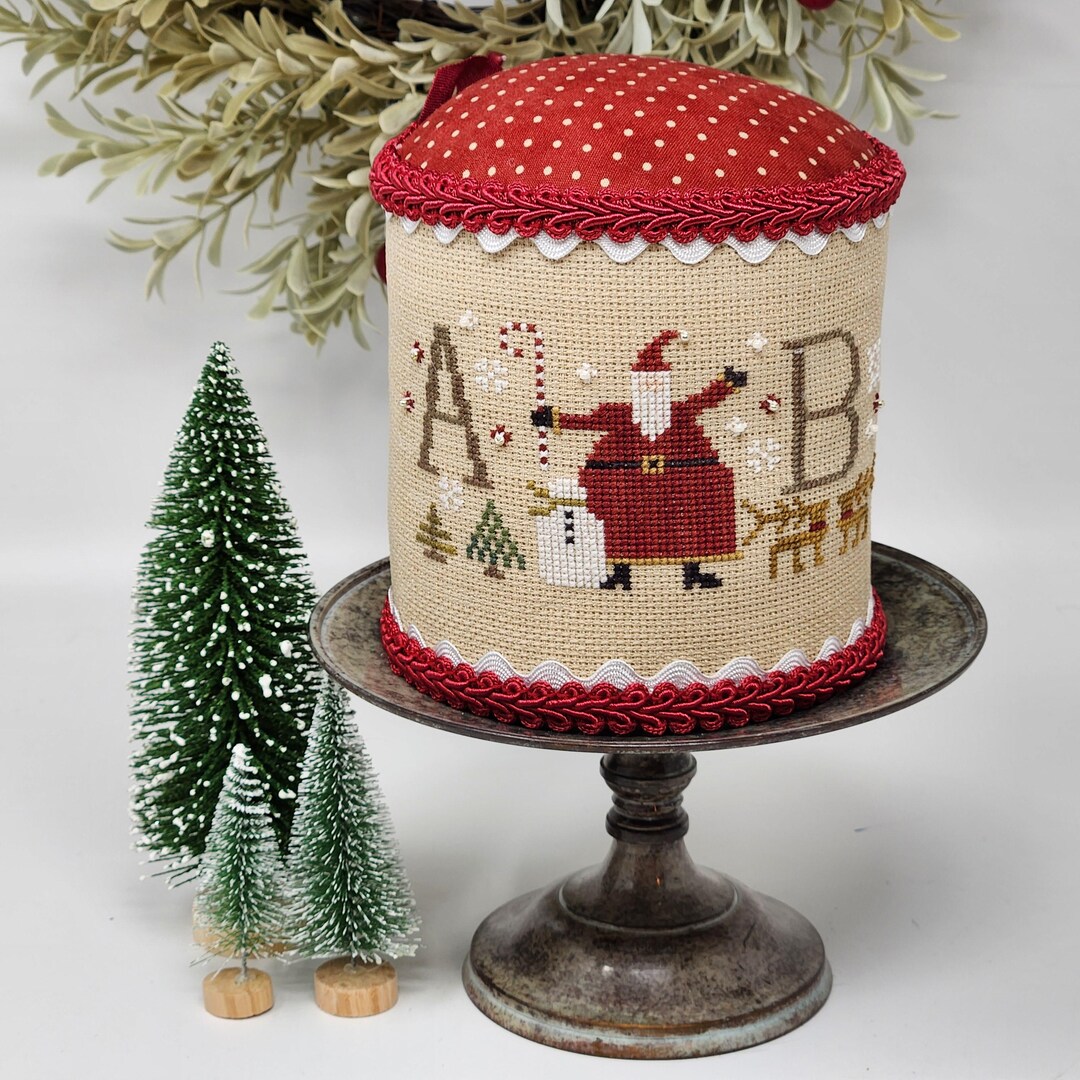 Brenda Gervais Santa Alphabet Pindrum: Cross-stitch on Mocha Linen - Etsy