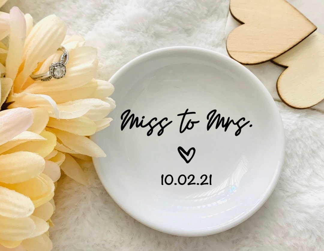 Miss to Mrs Ring Dish, Bride Gift, Wedding Gift, Couples Gift, Future ...