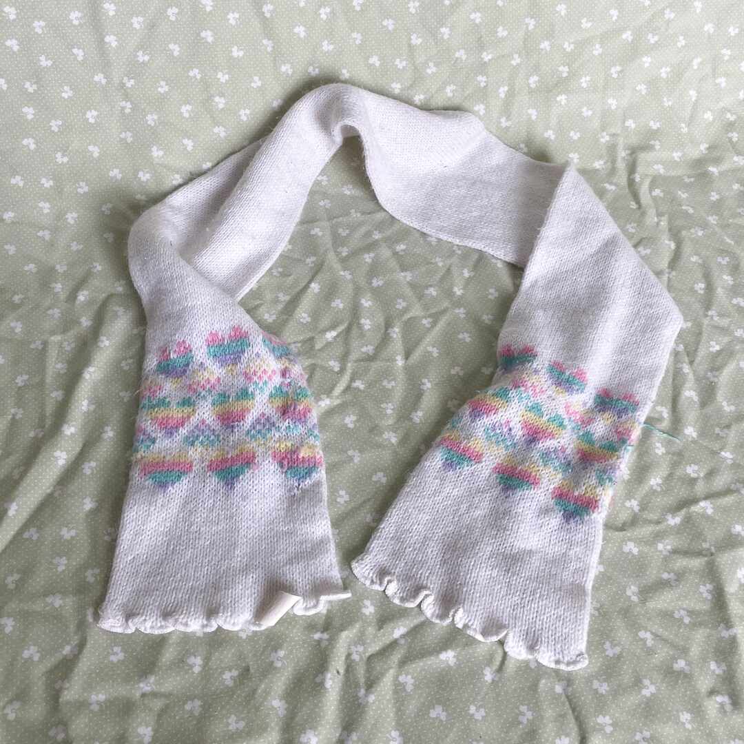 70s Heart Scarf - Etsy