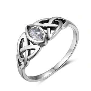 Celtic Knot Jewel Vintage Style Promise Band Ring Made From Sterling ...