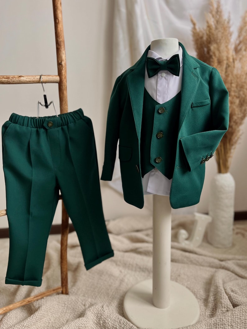 Green Boys Suit Set: Classic Outfit With Bow Tie (0-9 Y.O.) - Etsy