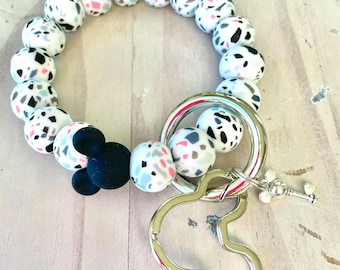 Mickey Mouse Bead Bracelet - Etsy