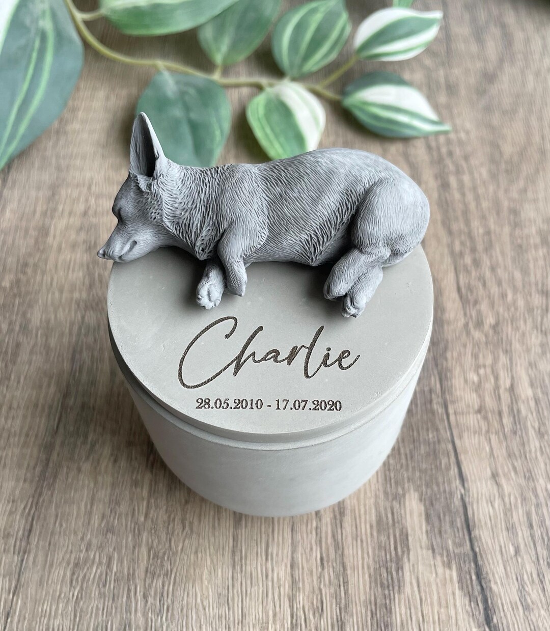 Small Personalised Concrete Corgi Urn | Pet Memorial | Urn for Ashes ...