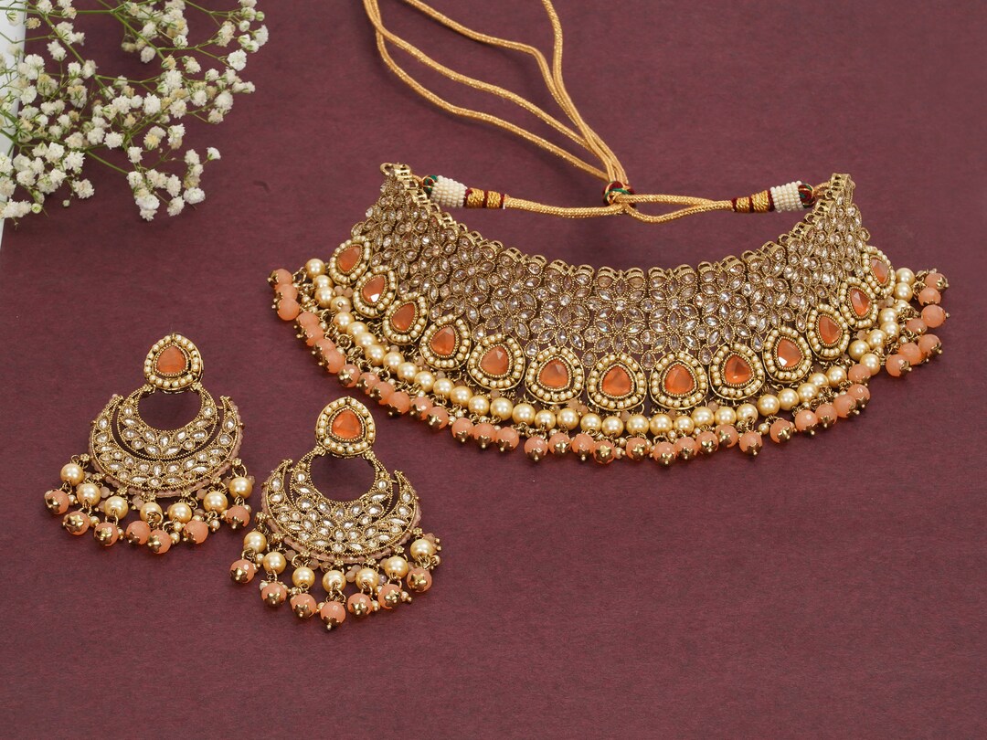 Indian Bridal Choker Set With Matching Mangtika, Indian Wedding Jewelry ...