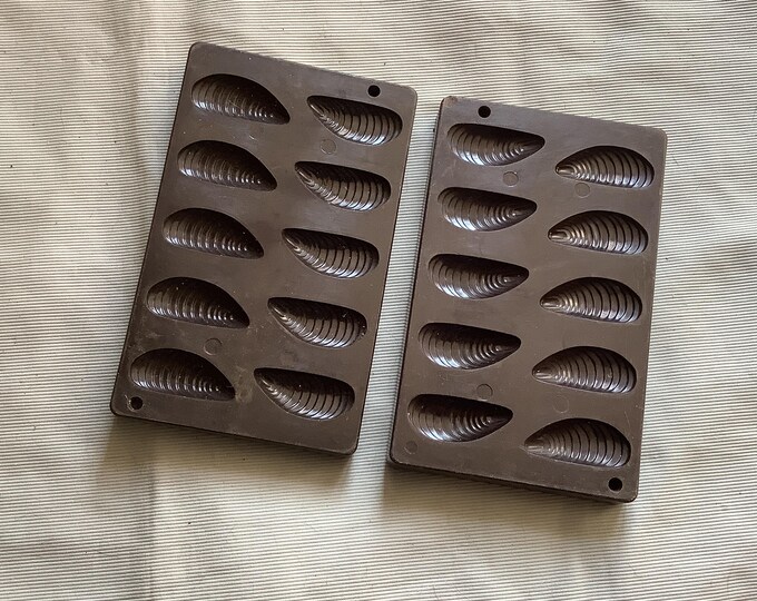 Antique Vintage 1930s Chocolate Candy Shell Shaped Mould / Mold ...