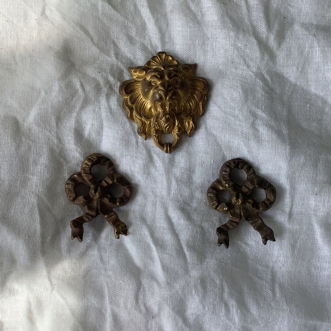 Three Antique Picture Hook Covers / Mounts / Buttons - 1800's Elaborate ...