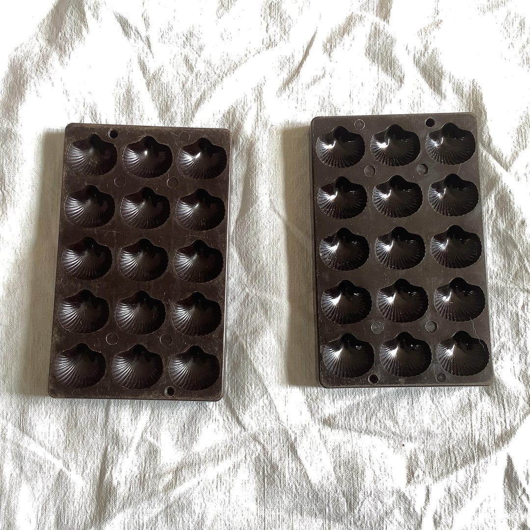 Antique Vintage 1940s Chocolate Candy Shell Shaped Mould / Mold ...