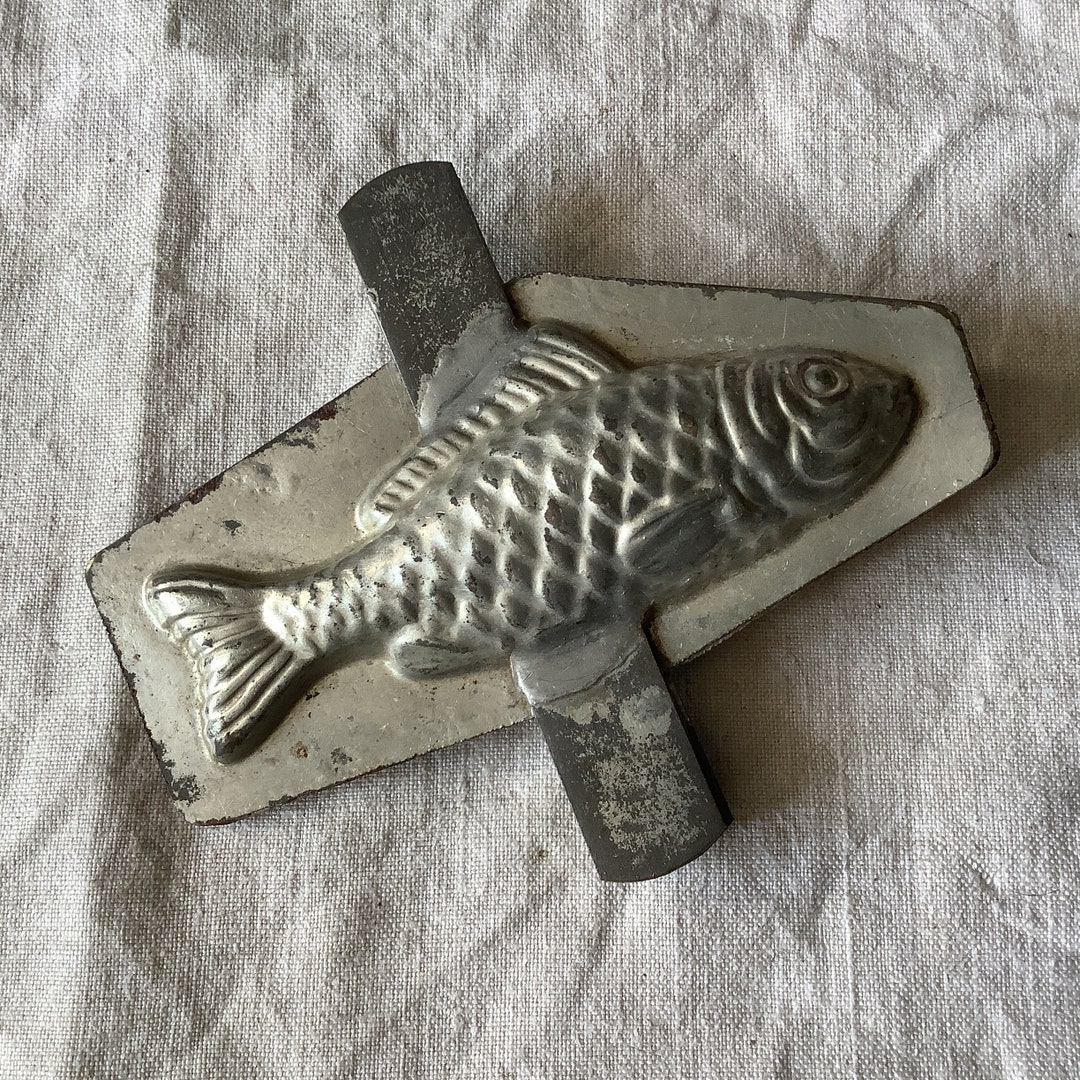 Antique 1940s Small Chocolate Fish Mould / Mold Metal Cast, Made in a ...