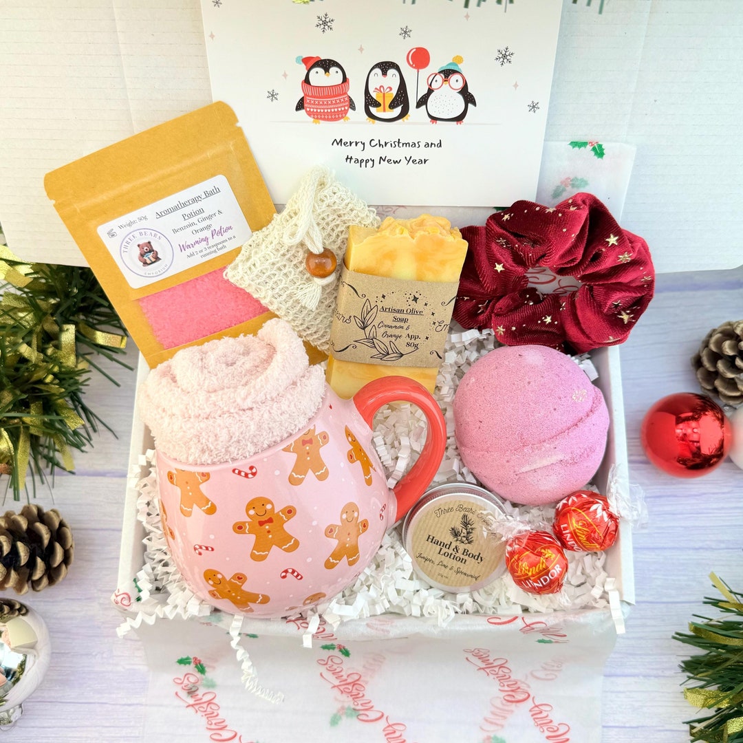 Christmas Hamper for Her | Jingle Basket | CHRISTMAS Pamper Box ...