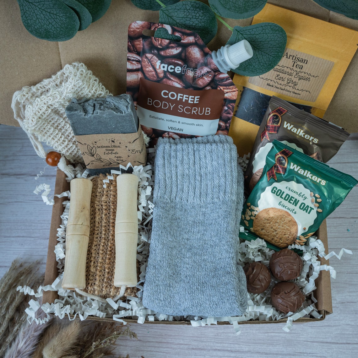 Mens Hug in a Box - Birthday Gift for Men - Christmas Gift Set for Men ...