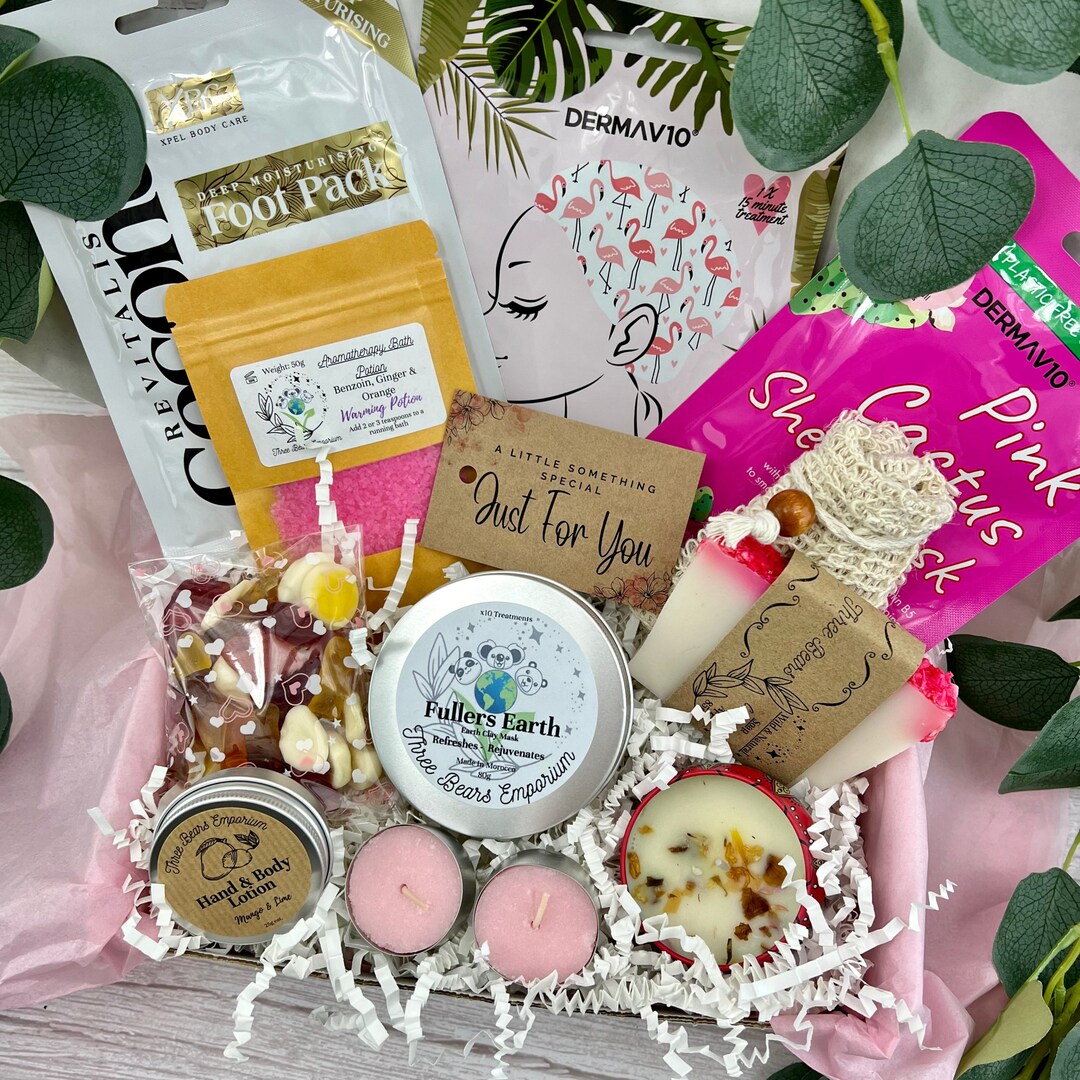 PAMPER HAMPER | Pamper Gift Box for Her | Letterbox Gift for Her | Spa ...