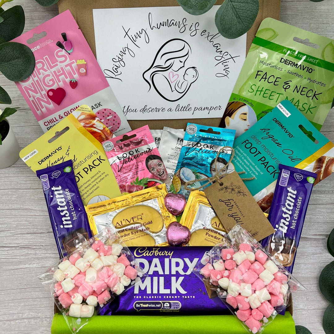 New Parents Gift Box - New Parents Gift Hamper for Mum and Dad - for ...