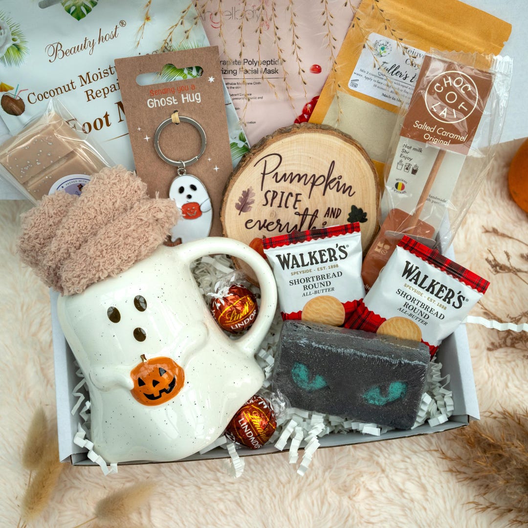 BOO BOX Spooky Ghost Halloween Hamper - Autumn Vibes Gift Box - Hygge ...
