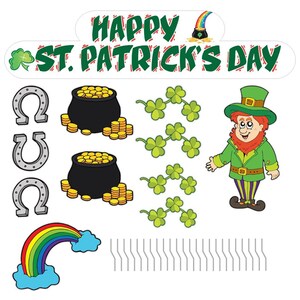 Happy St Patricks Day With Leprechaun Shamrocks and Pot of Gold 12pc St ...