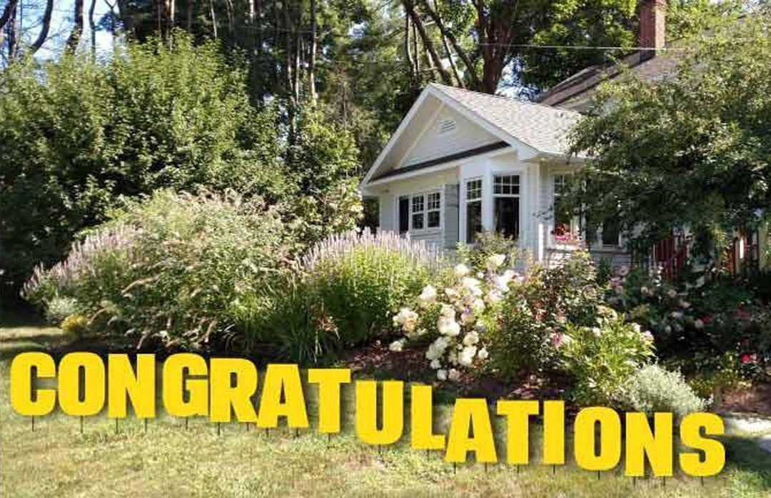 Congratulations Yard Signs | Yellow 15pc Congrats Lawn Letters ...