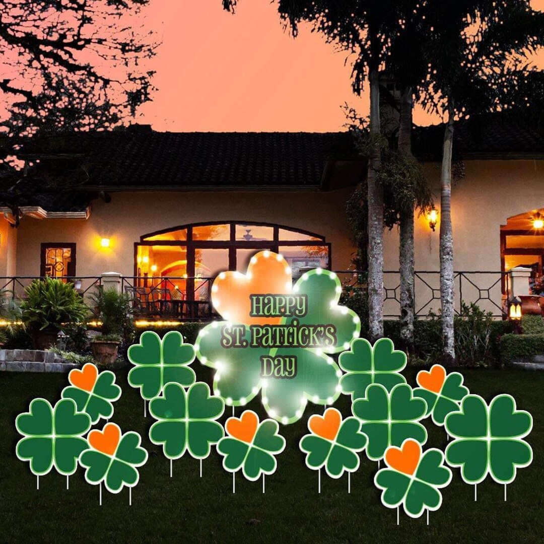 Light up Shamrock, St Patrick's Day 13pc Yard Card Lawn Sign - Etsy