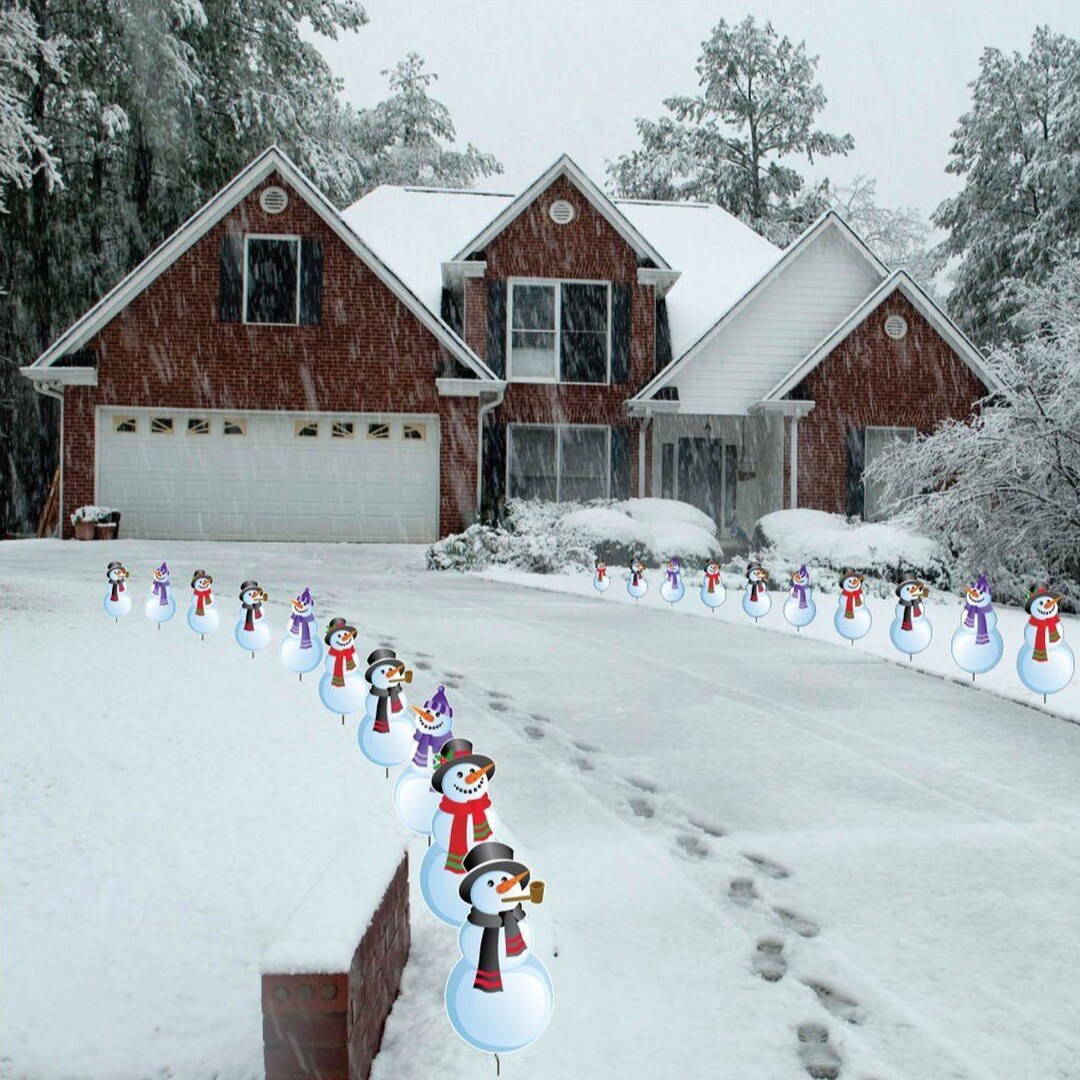 Snowman Pathway Markers, 20pc Christmas Yard Art, Yard Card Lawn Sign ...
