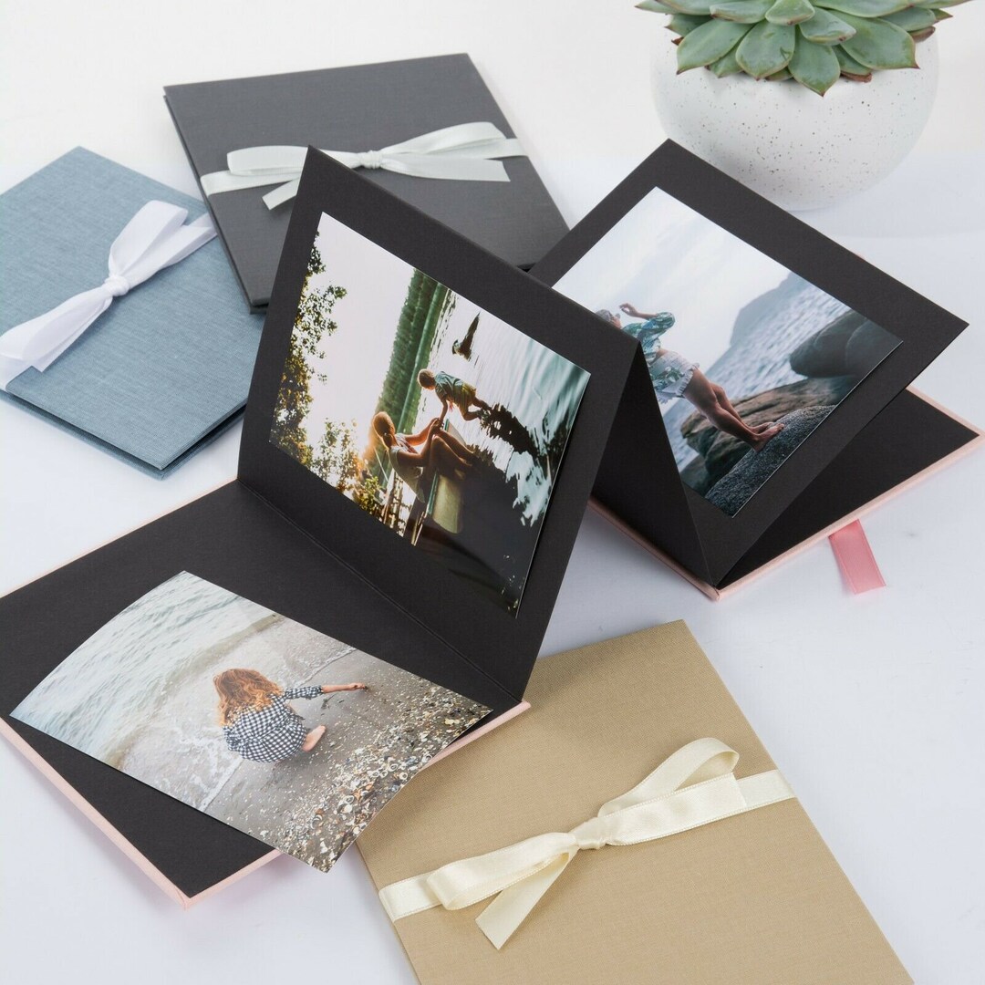 Linen Fold Out Photo Album | Holds 10 Photos | 13cmx18cm Photos ...