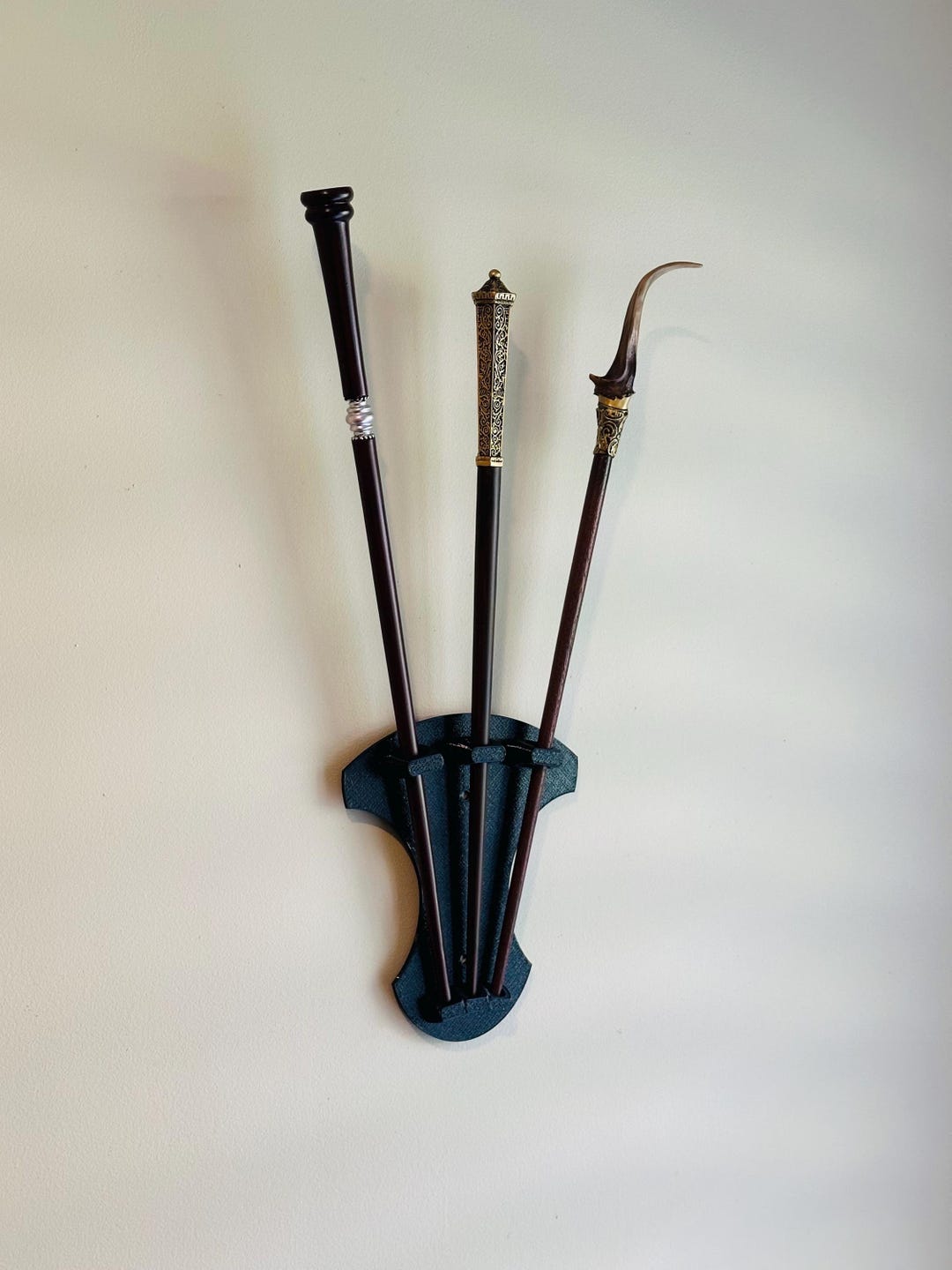 Wand Wall Mount 3 Sunburst Holder | Wall Display Magic Wand Holder ...