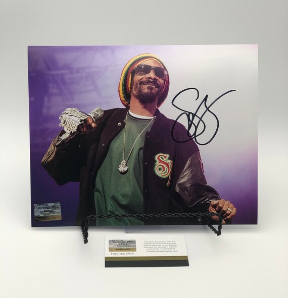 Snoop Dogg Autographed 8x10 Photograph Rapper Legend - Etsy