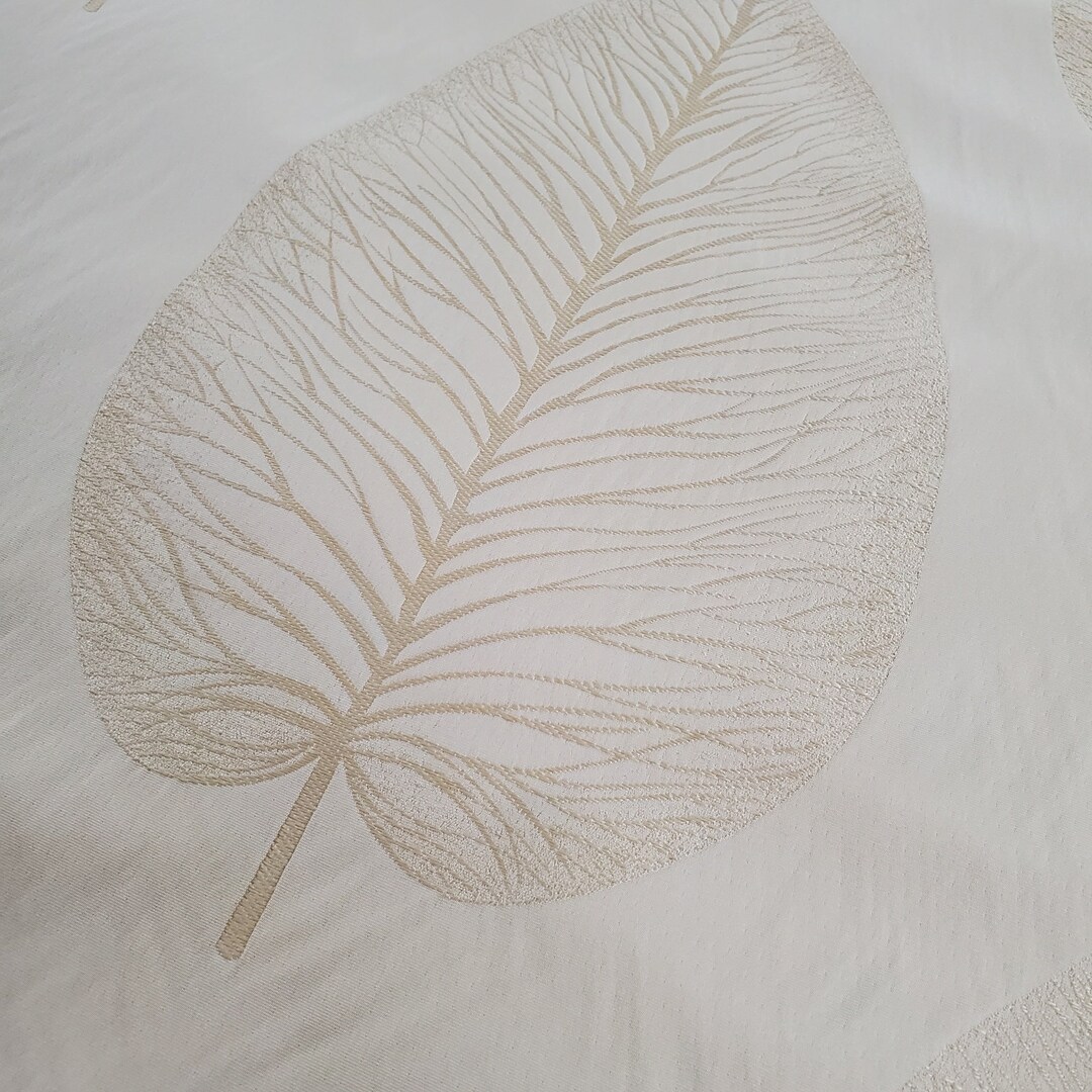 Elegant Woven Leaf Design in Ivory/taupe/gold Colors, Perfect for ...