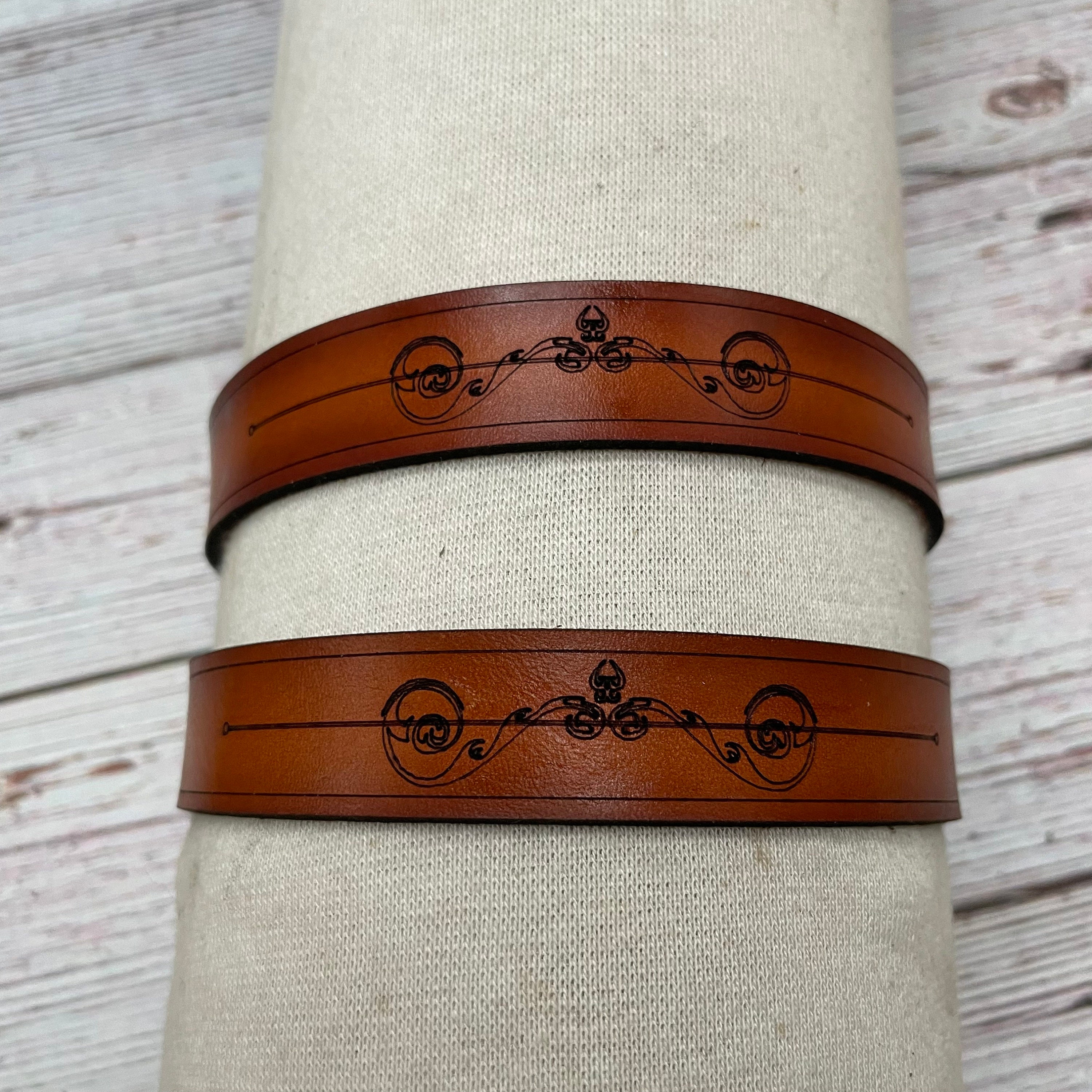 Leather Arm Garters With Flourish Design, Adjustable Steampunk Sleeve ...