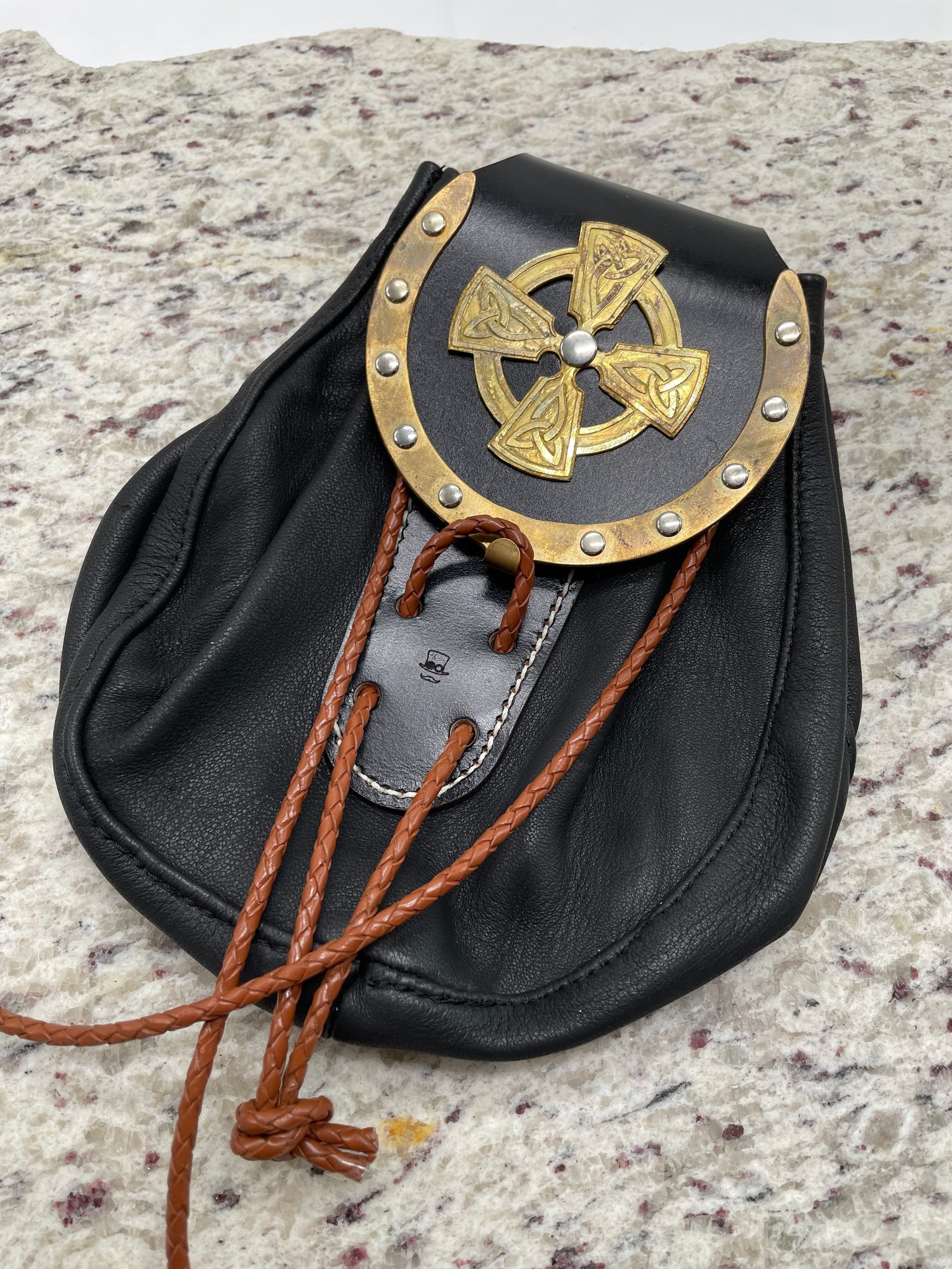 Celtic Cross Leather Sporran – Scottish Kilt Pouch, Viking Renaissance ...