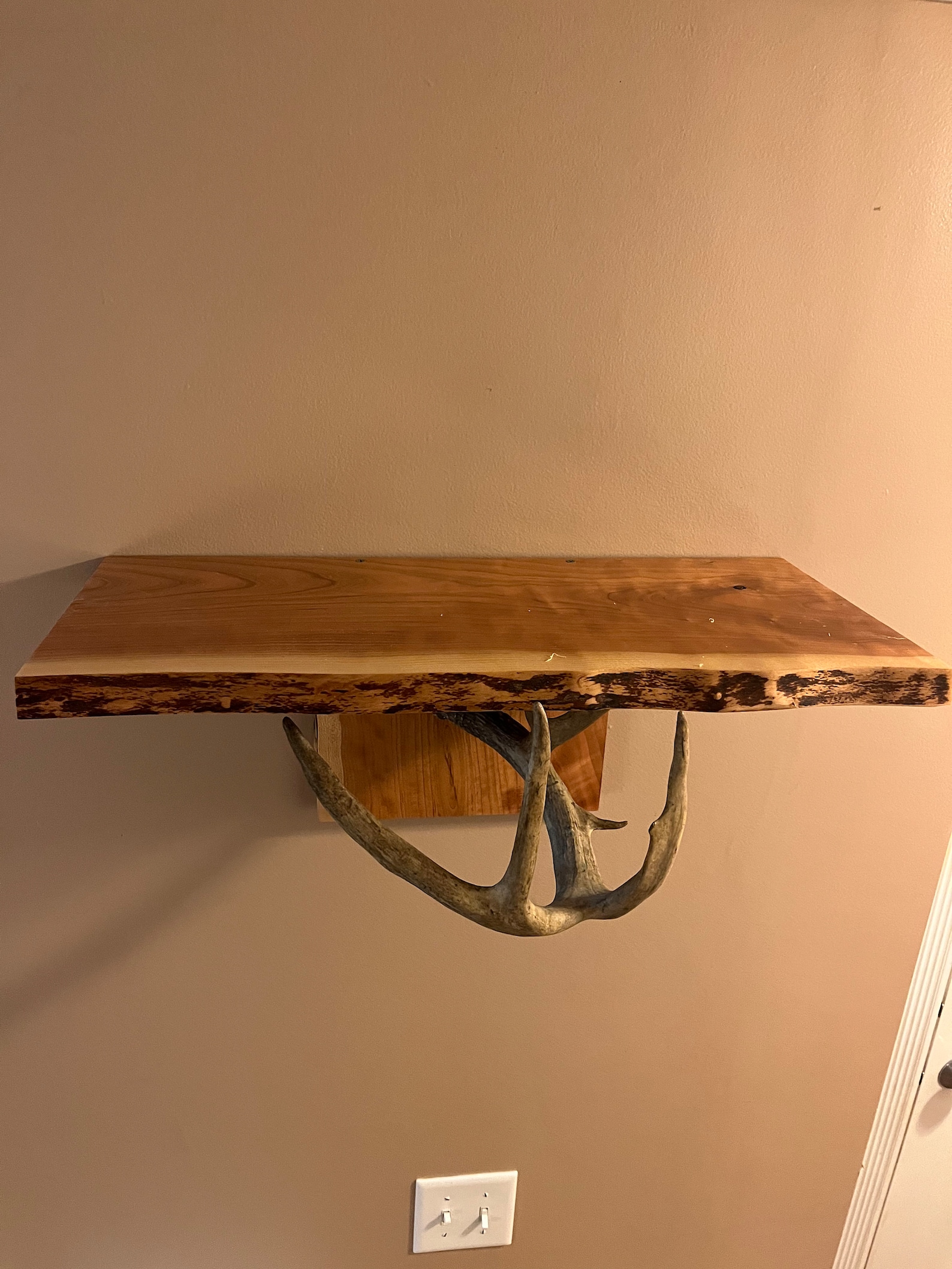 Live Edge, Cherry Antler Shelf - Etsy