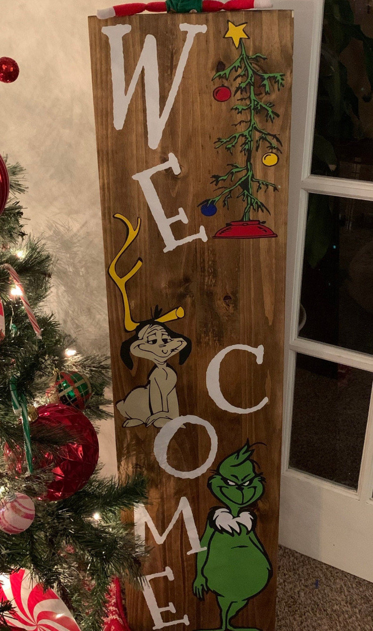 Grinch Welcome Sign - Etsy