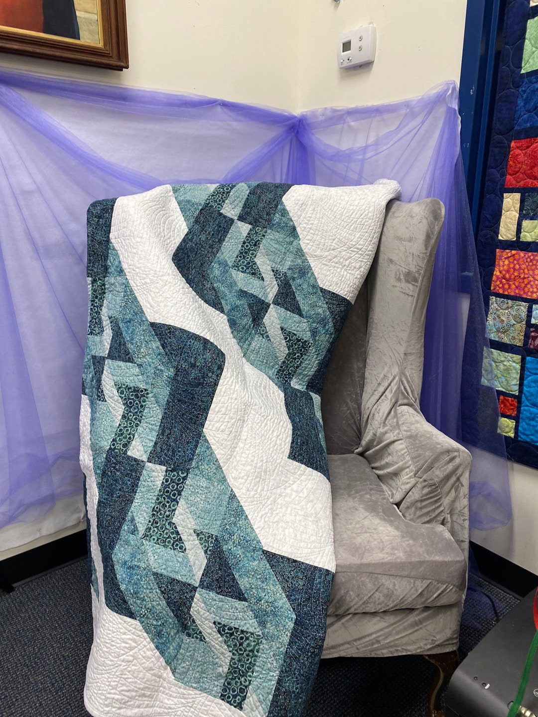 Handmade white Water Quilt - Etsy