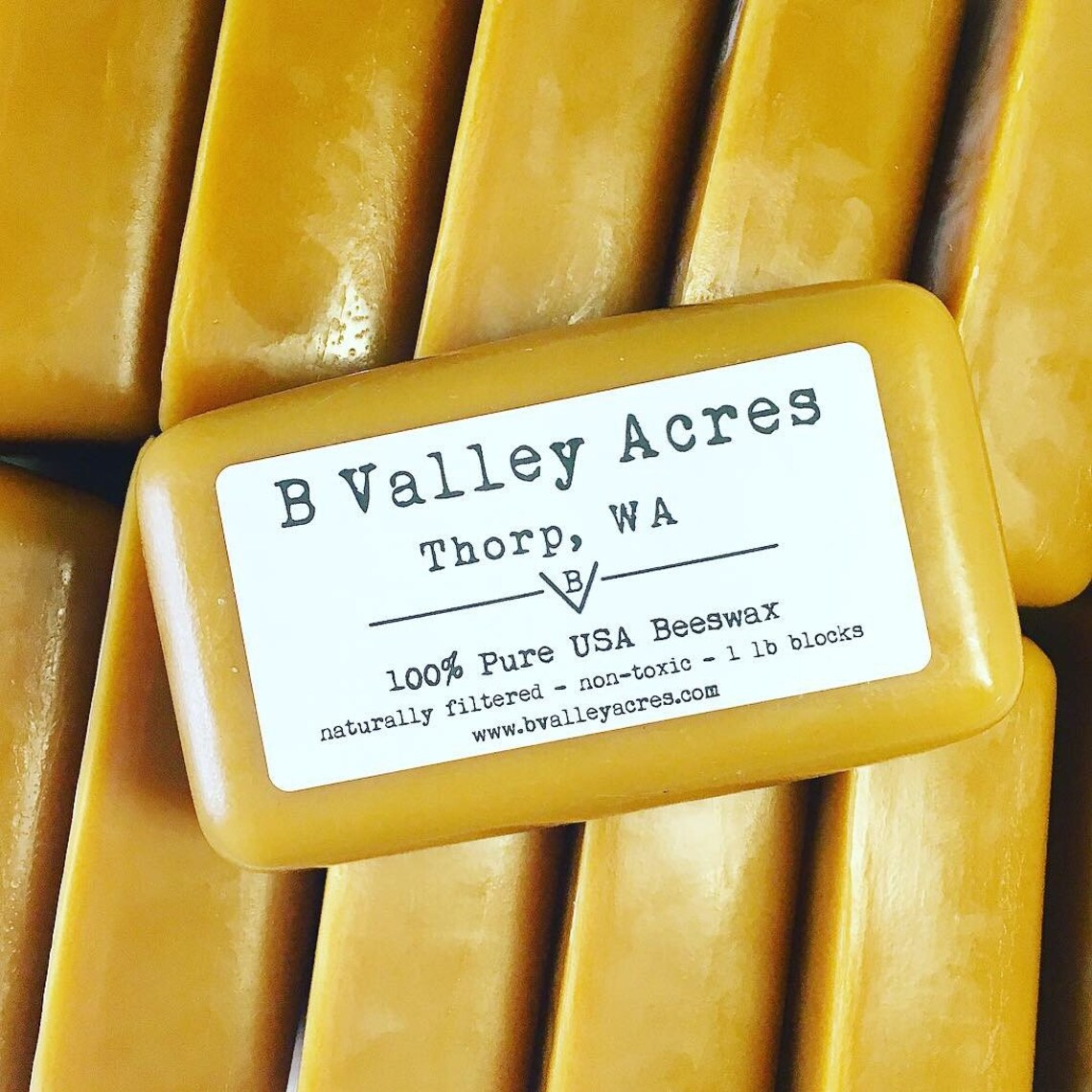 PURE BEESWAX, 1, 1LB Block of Pure Triple Filtered USA Beeswax, Bulk ...