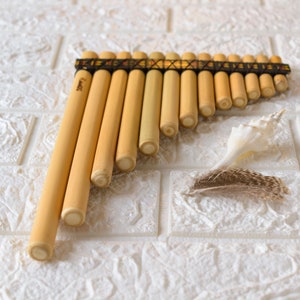 Pan Flute Antara 13 Pipes Key in A - Etsy