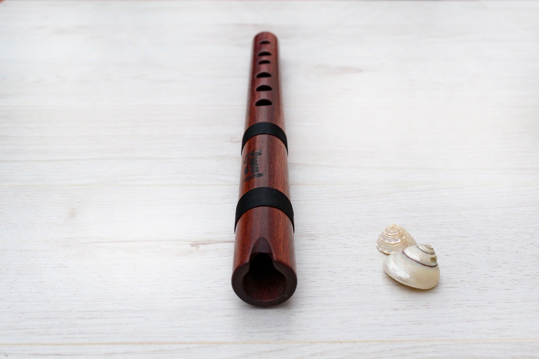 Quenacho Flute ~ Professional ~ Key in D ~ Bloodstick Wood - Etsy